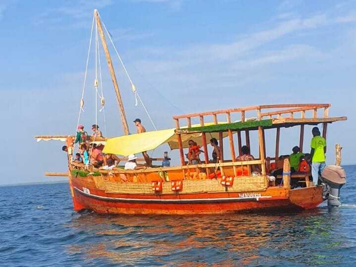 Wasini Dhow Cruise | Dolphin Watching & Snorkeling Tour